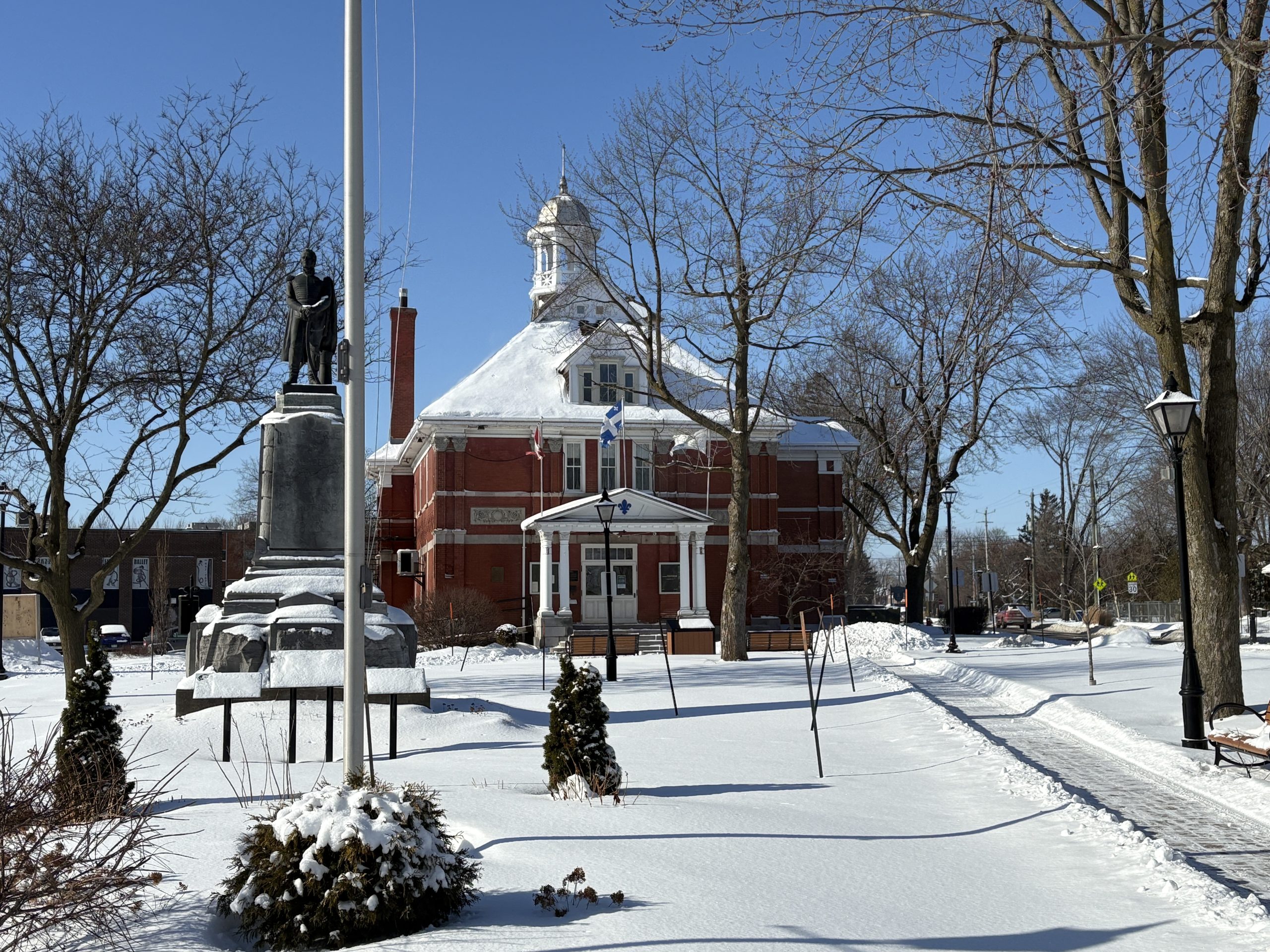 Montérégie : les villes contre-attaque - Journal de Marieville